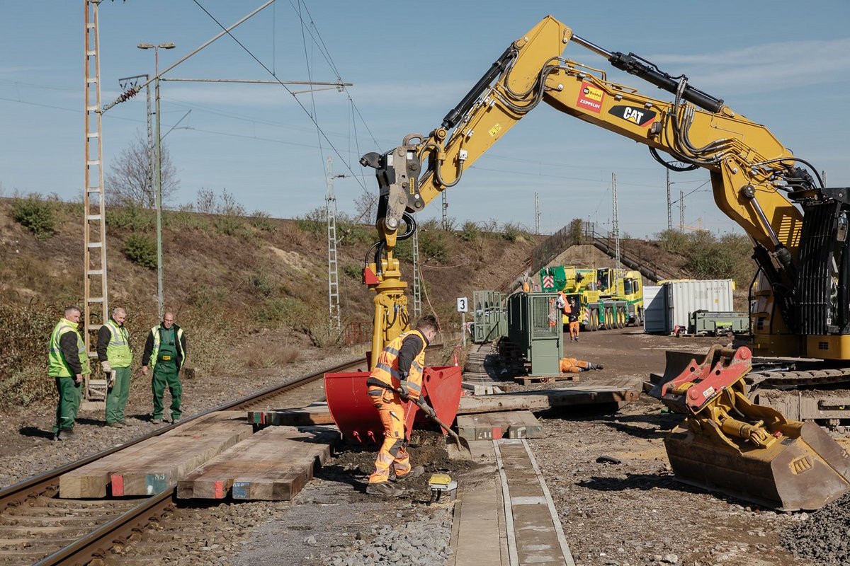 Neue XXL-Weichen für Kölner Bahnhöfe: Nächste Etappe für das ...